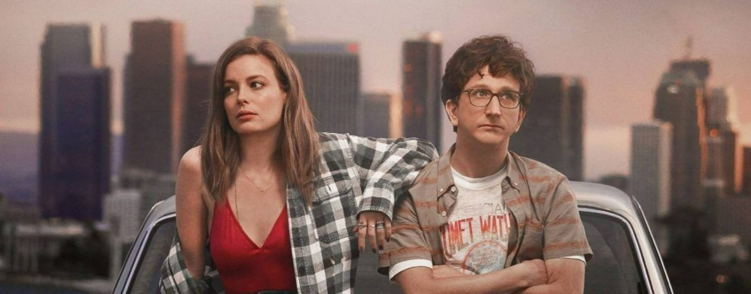 Сериал Любовь / Love