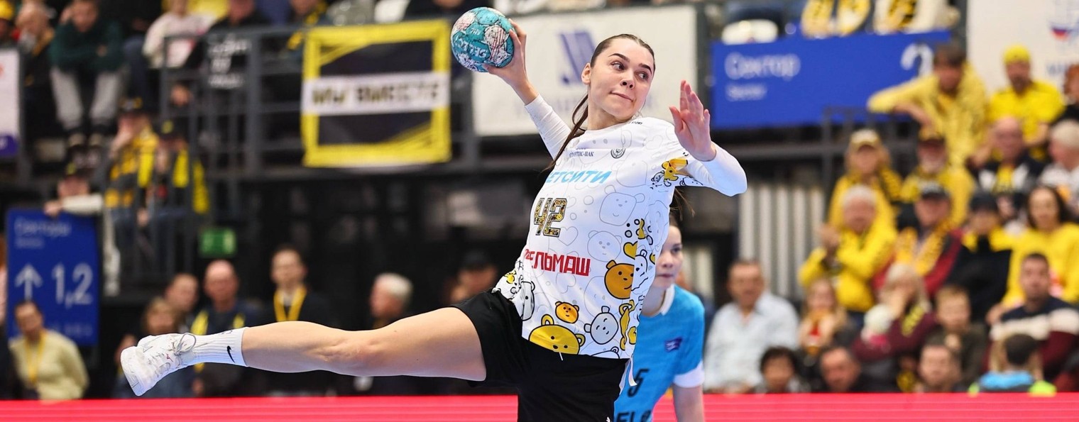 Гандбол, СШОР Кировского района СПб, девушки 2013.