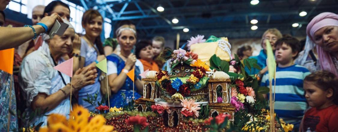 Бакти Врикша Россия