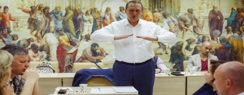 "Универсальная Школа Переговоров"