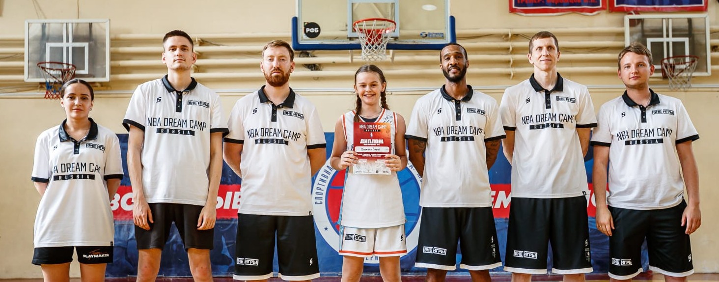 Софаподкольцом