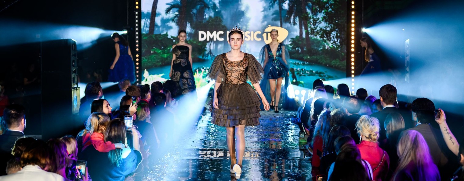 Настя Топ👠