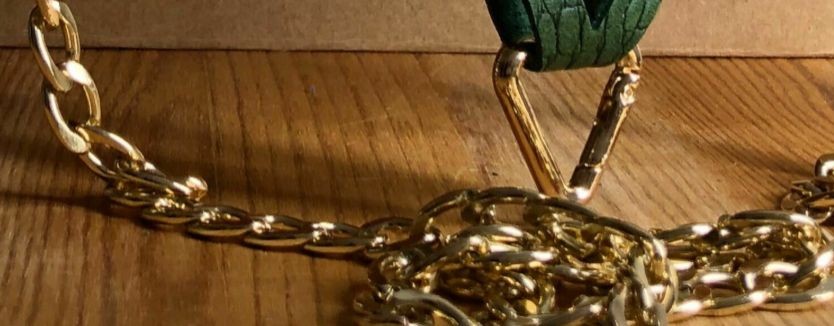 Виктория - сумочки в подарок