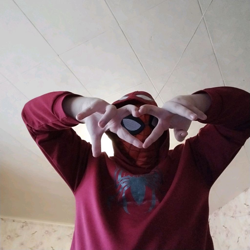 ♡ человек паук♡