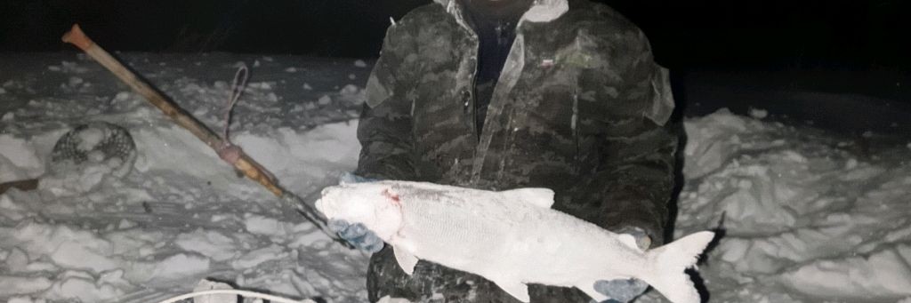 Заядлый Рыбак)))