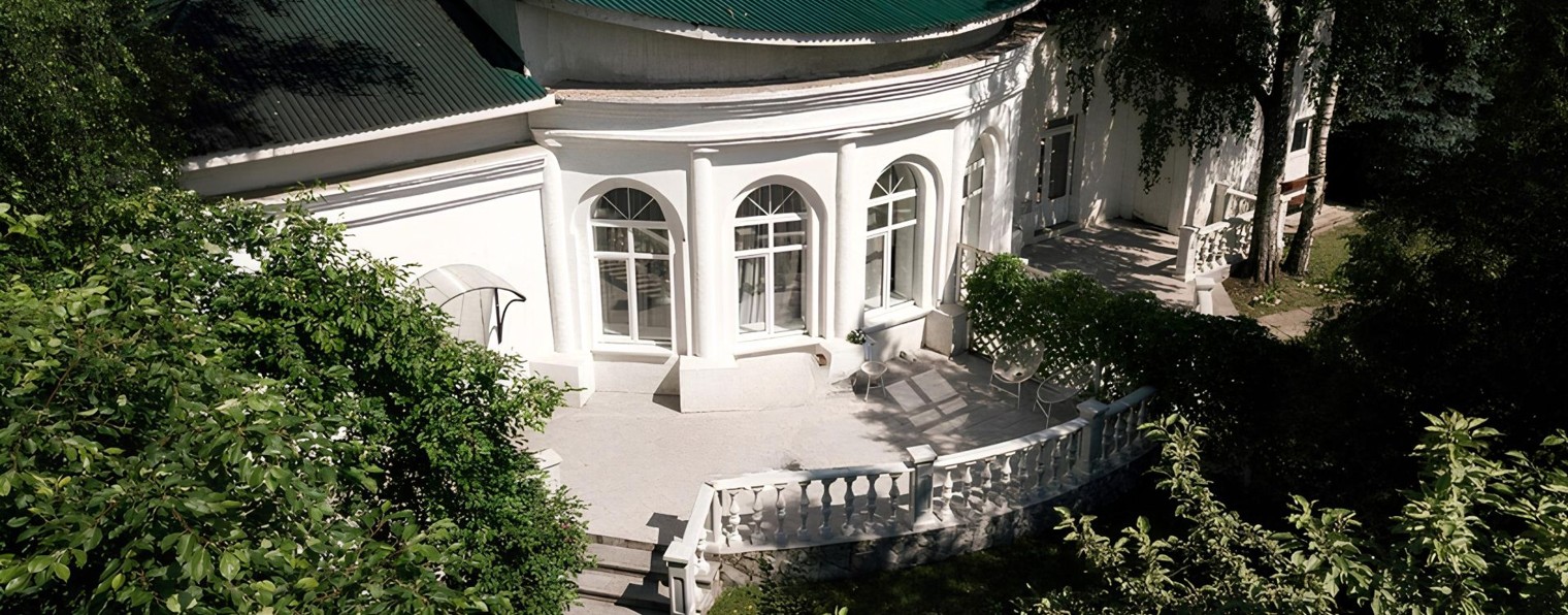 Коттедж в аренду для Праздника | Москва