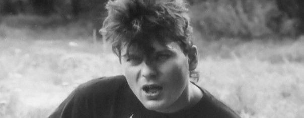 А жизнь идёт!