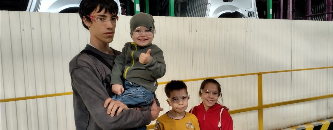 ЖИЗНЬ В ХРУЩЕВКЕ