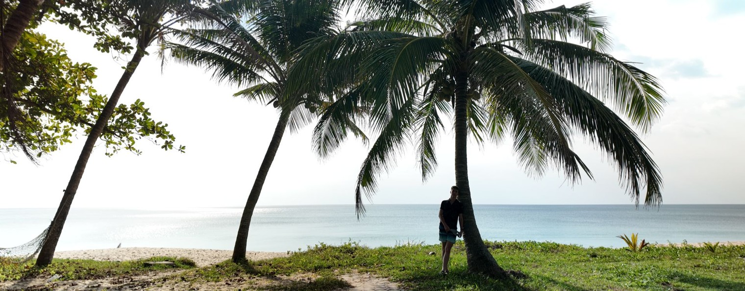 Олег Сафонов