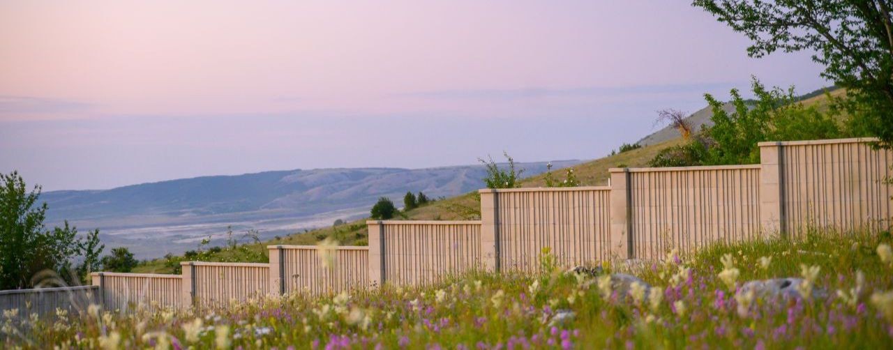 Бетонные блоки с эффектом натурального камня