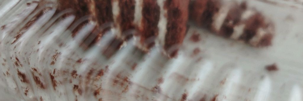 АмИрчИк 🖤🩶🤍😸