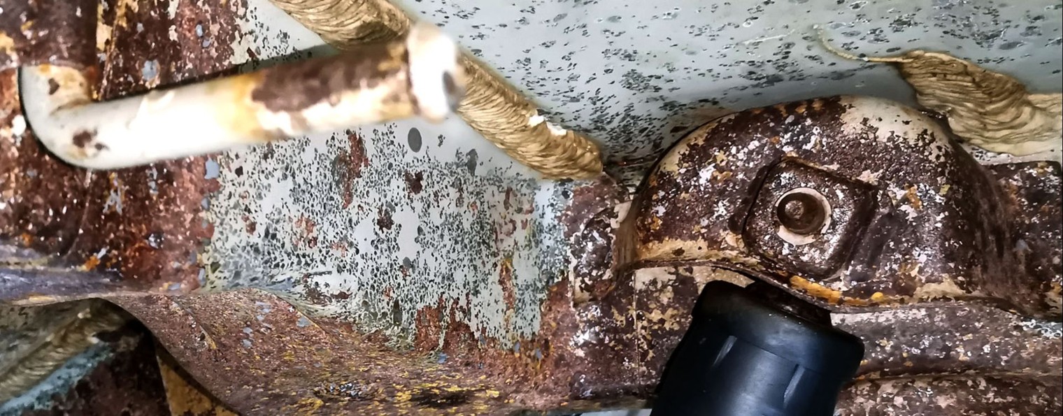 Ржавое днище