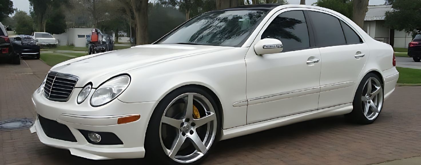 Mercedes W211 E63 AMG