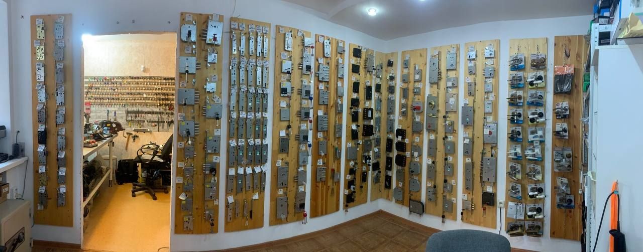 БЕЛЫЙ МЕДВЕДЬ