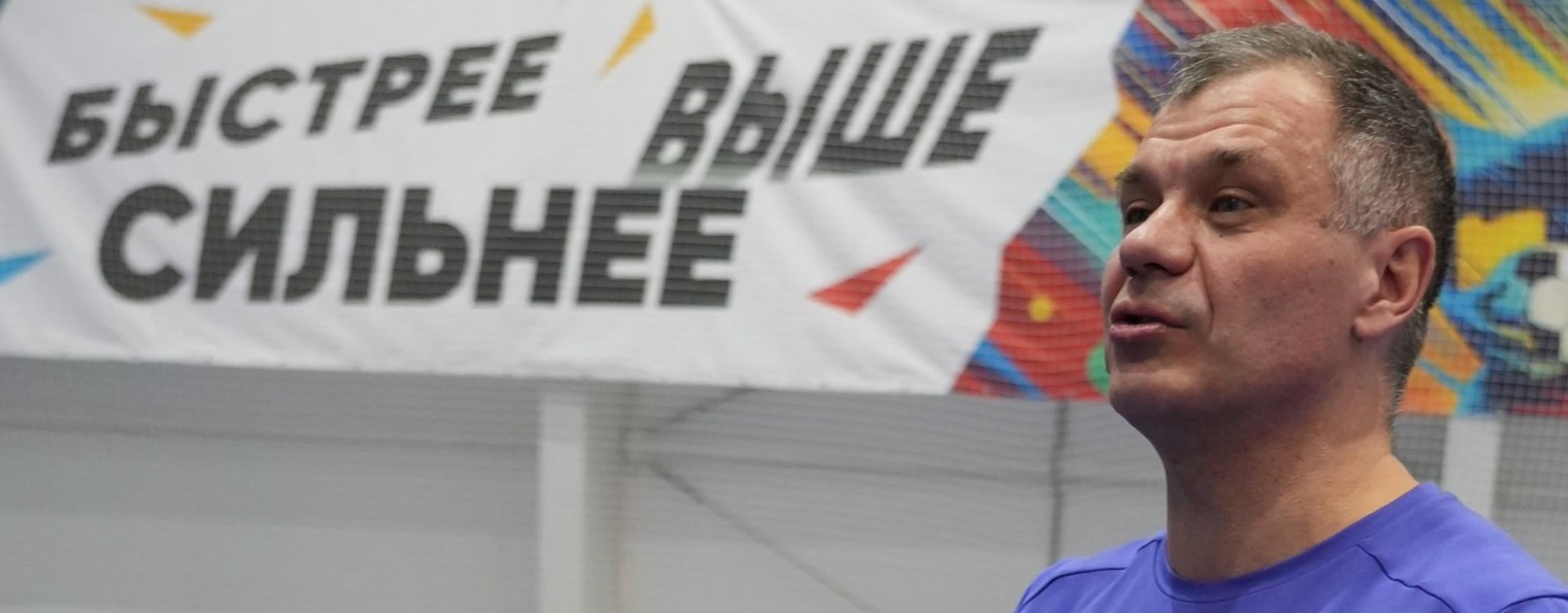 Владимир Репин