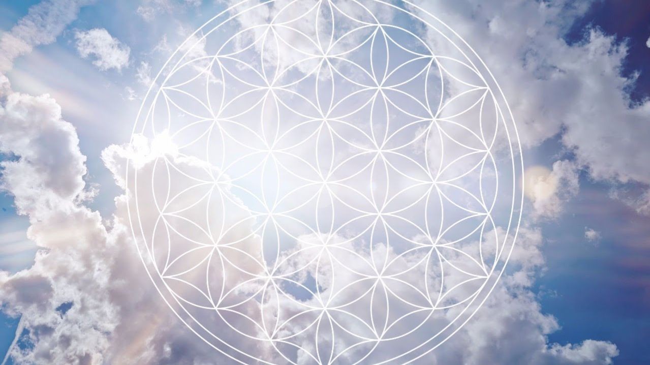 Искра ❇️ || Рассветая