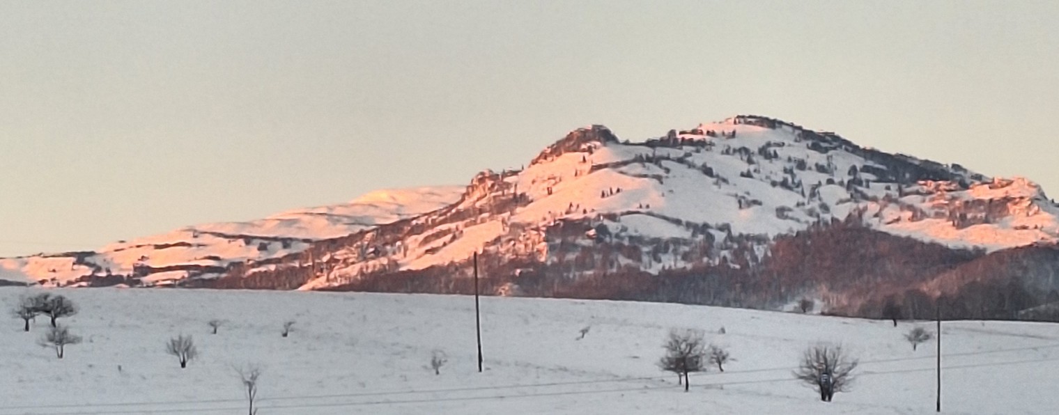 Деревенская жизнь в горах Алтая
