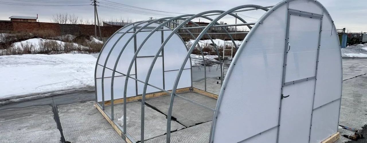 Крепкие теплицы Омск