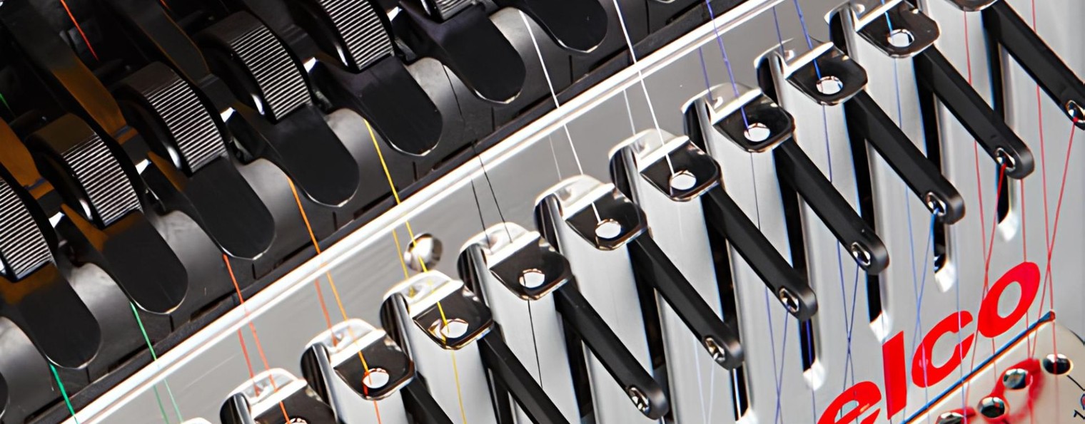 Domprovansa Embroidery