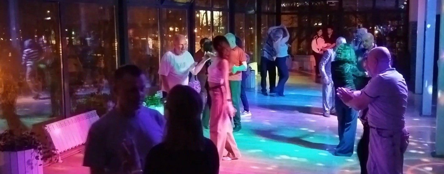 Хастл на районе