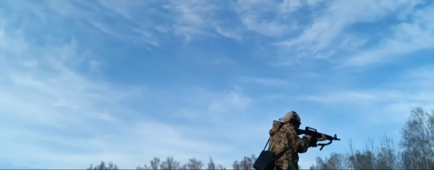 MiG294