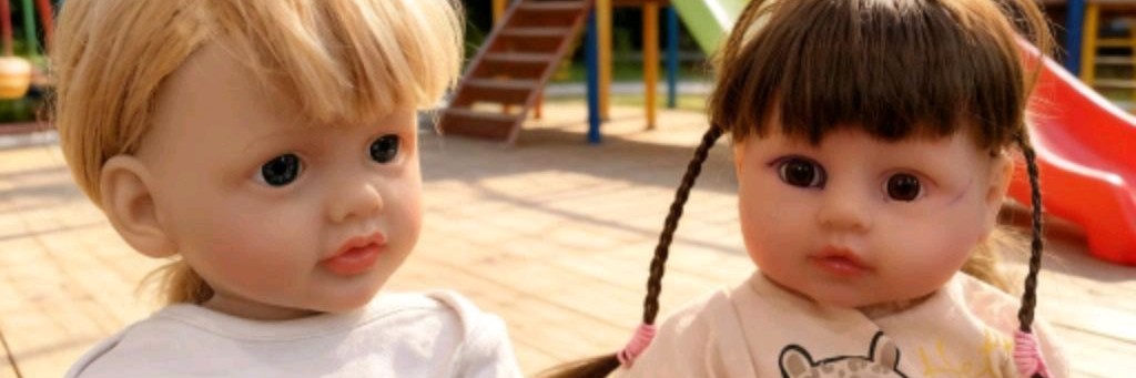 Katya_and_Darina