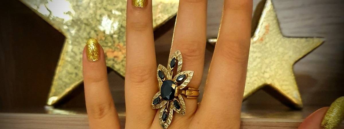 Хиромантия с Василисой Дождь