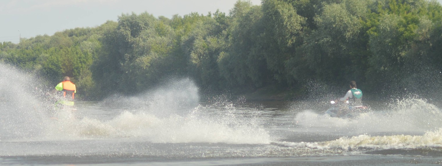 Дача и Нина