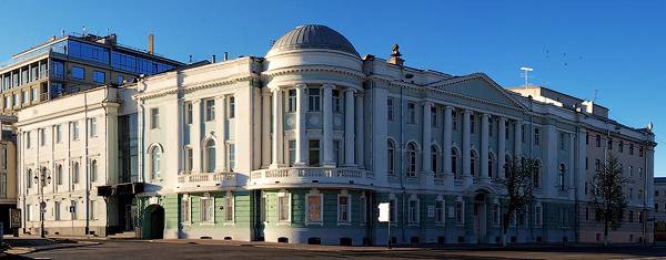 АБМ