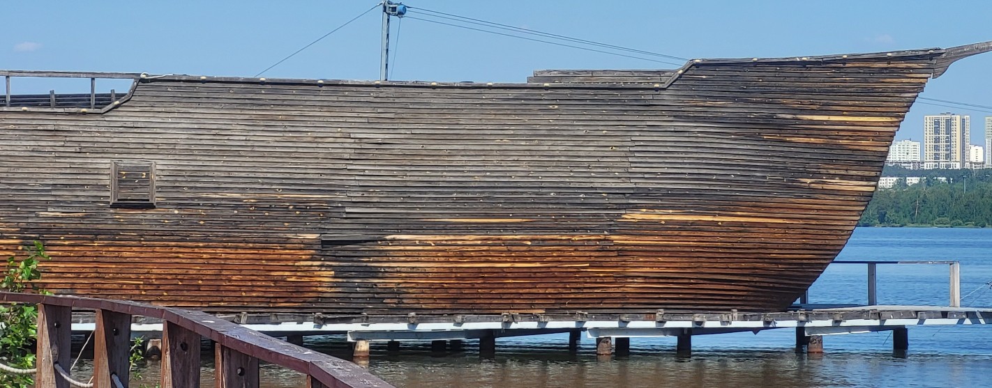 Ксения Тихонова