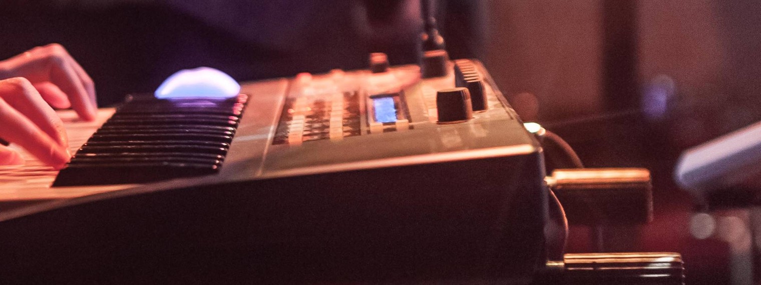 Александр Яковлев