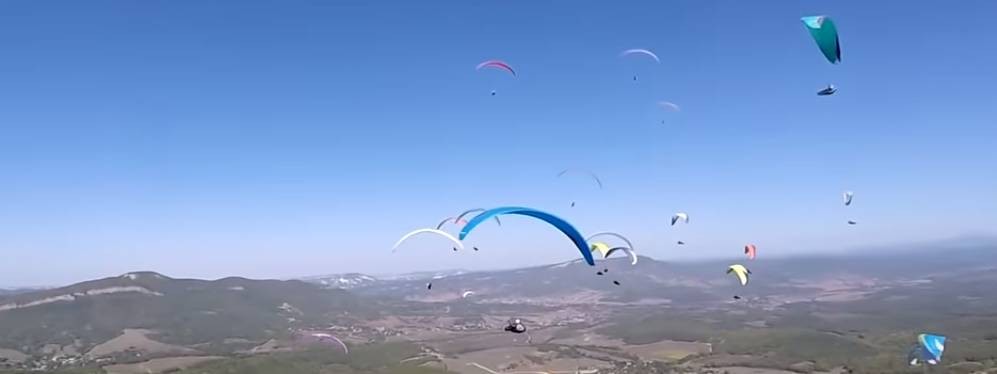 Paragliding