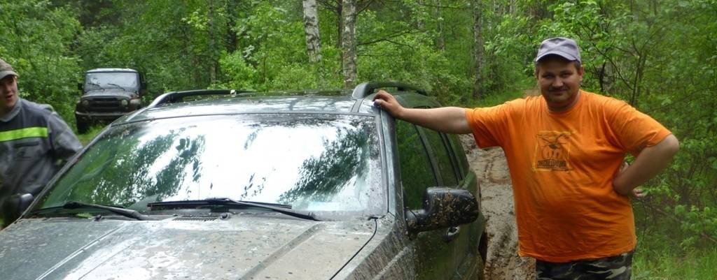 Олег Цветов