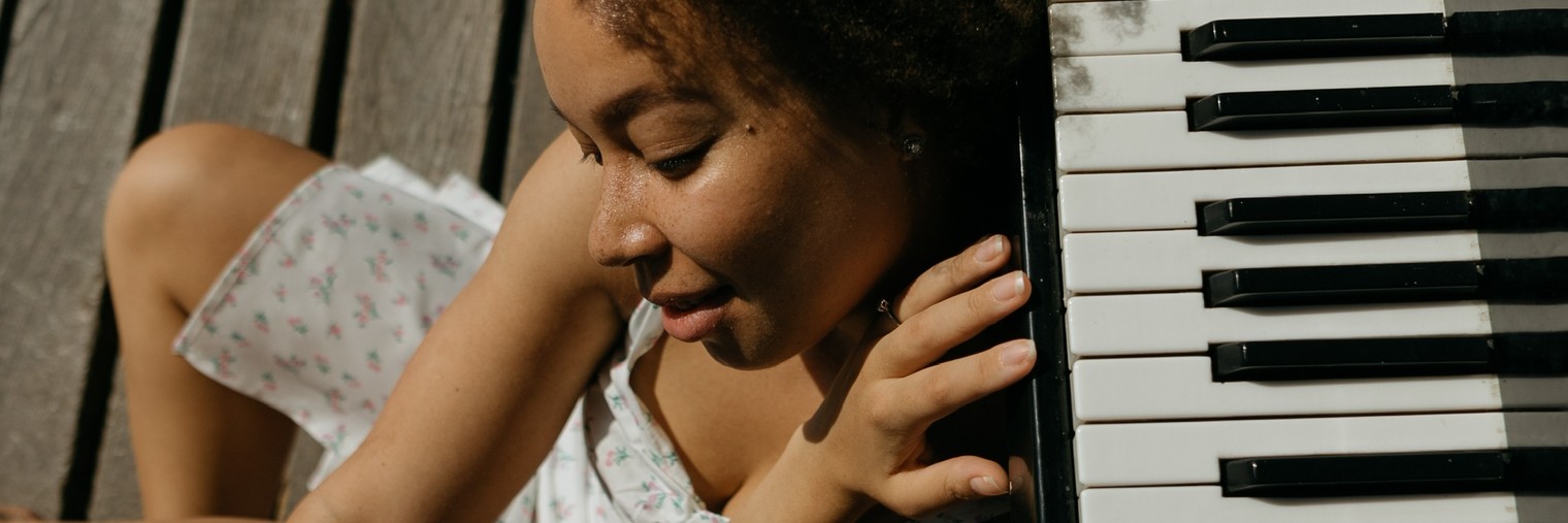 Сильвия Войс