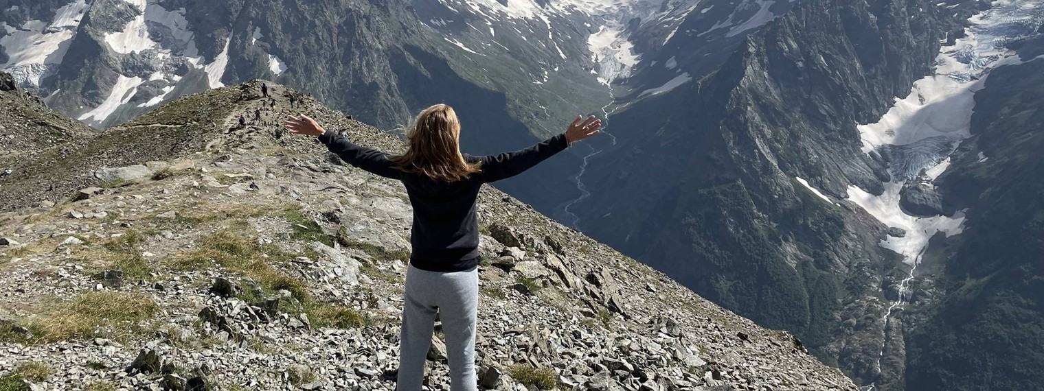 Психологиня