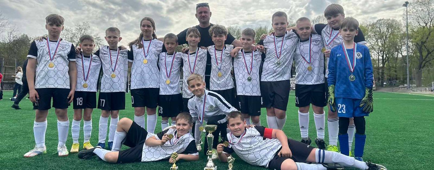 ФК Девятка 13г.р. (Энгельс)