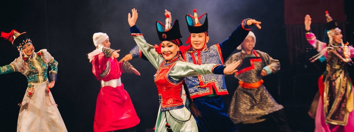 Национальный театр песни и танца «Амар сайн