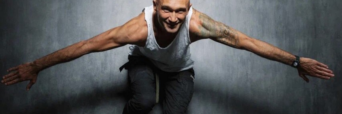 Стрижки Юрий Голиков