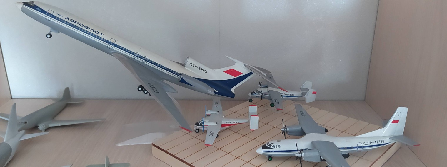 Олег Белозерцев