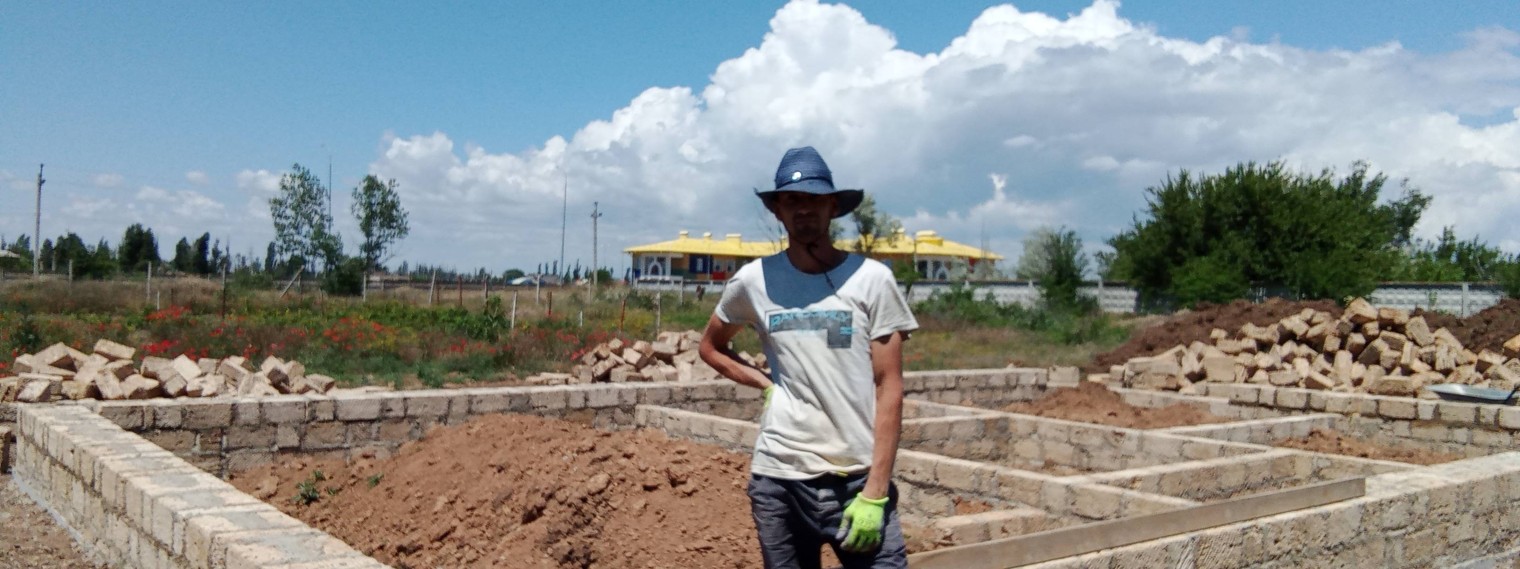 Неизвестный строитель