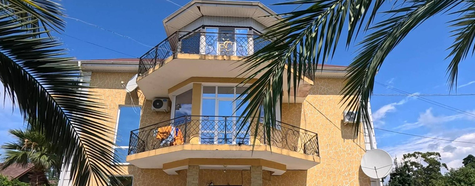 Алина Аршба. 🌹 Русалочка 🌴 Гостевой Дом "АлиСер"