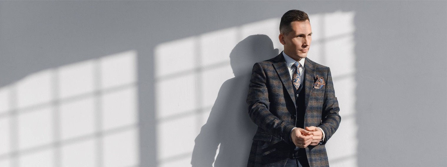 «Строгий Стиль» салон мужских костюмов в Оренбурге