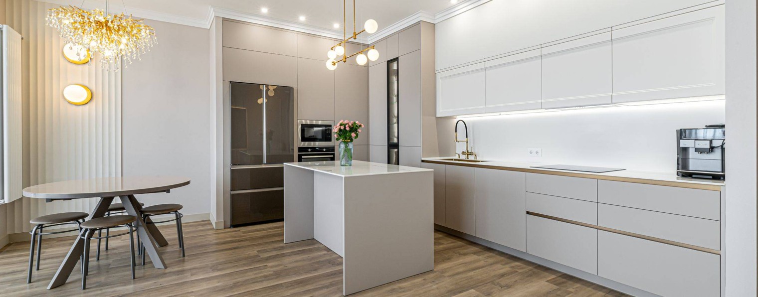 Кухни и корпусная мебель на заказ Леора