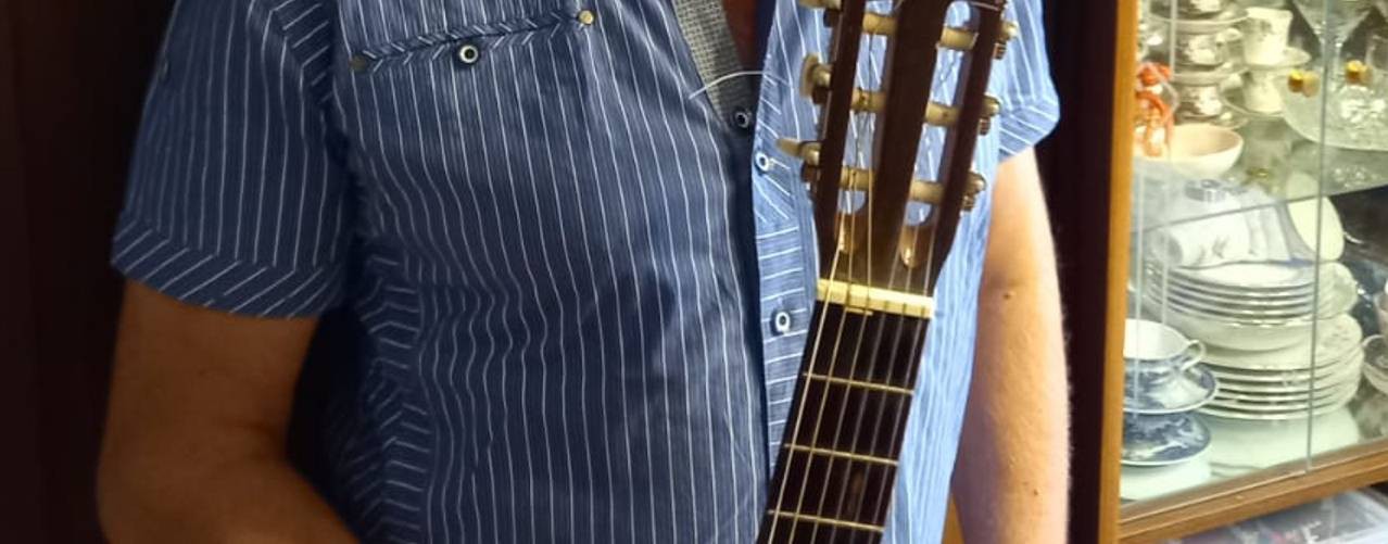 Игорь Курнухин, автор-исполнитель