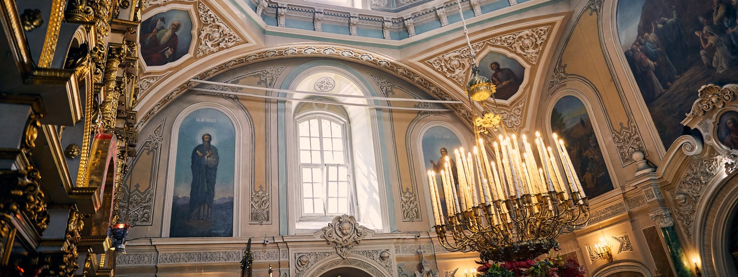 Храм мученика Иоанна Воина на Якиманке.