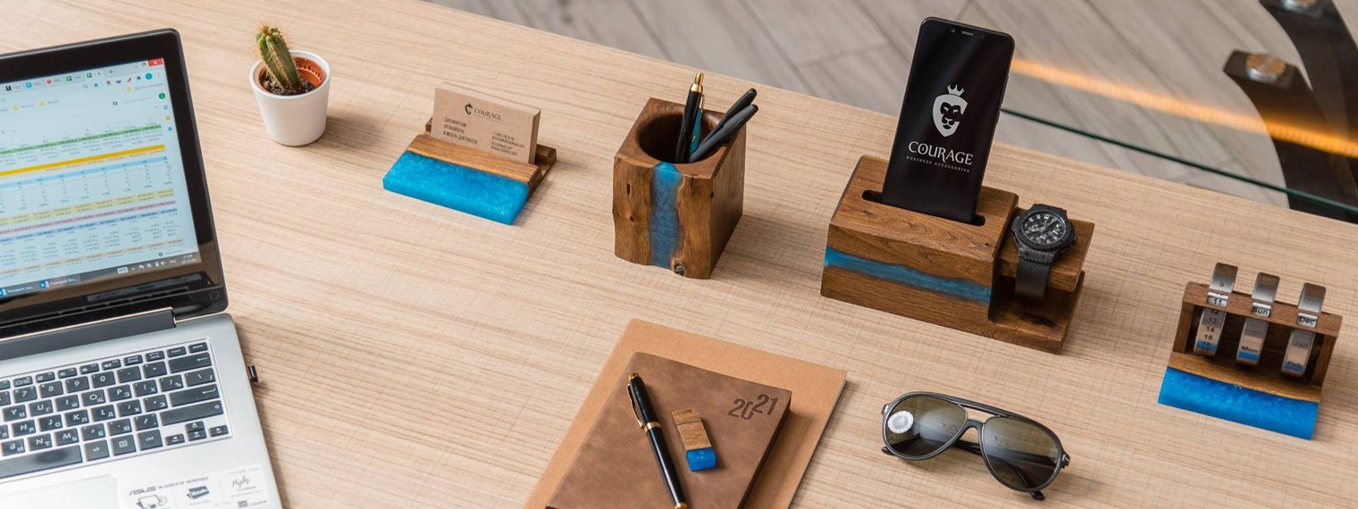 Courage - авторские органайзеры для рабочего стола
