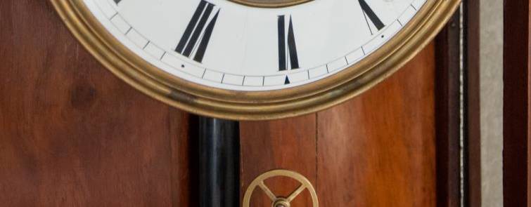 Vintage Antique Clock (Pershin Aleksey)