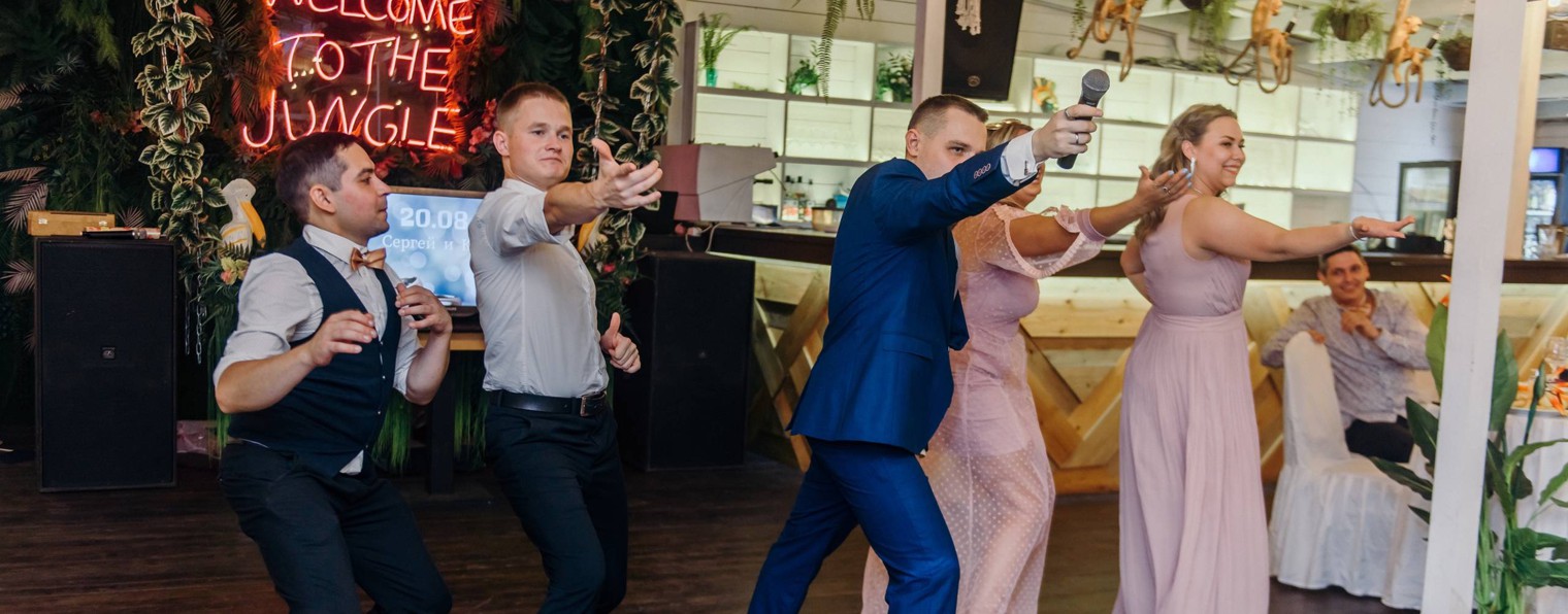 Ведущий Тамада Артем Свадьбы Корпоративы Шоу