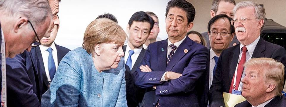 Политика онлайн