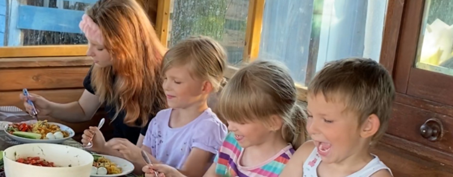 Плюшки в деревне